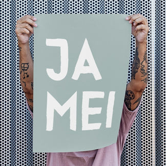 Ja mei Poster • lustiges bayerisches Poster – vonSUSI